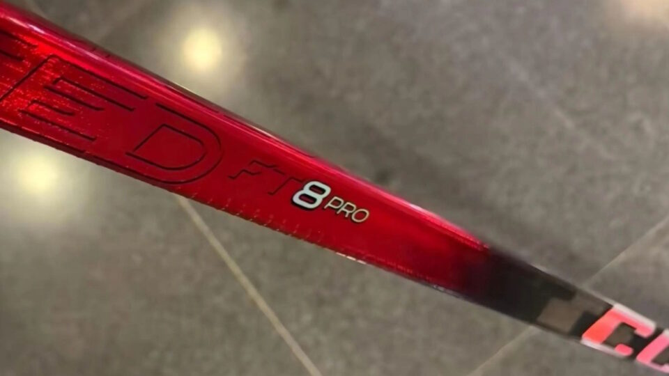 Клюшка CCM JetSpeed FT8 Pro: что известно на данный момент?